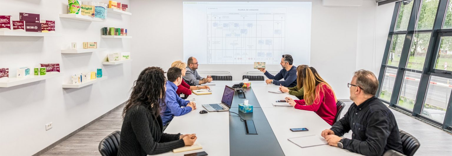 Despre noi – Rom Paper